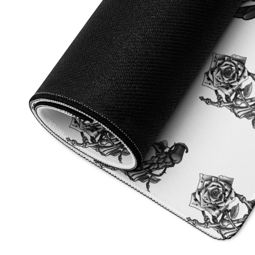 Poker Gaming Mouse Pad with Ace Queen Design – Pokerist & Blackjackist